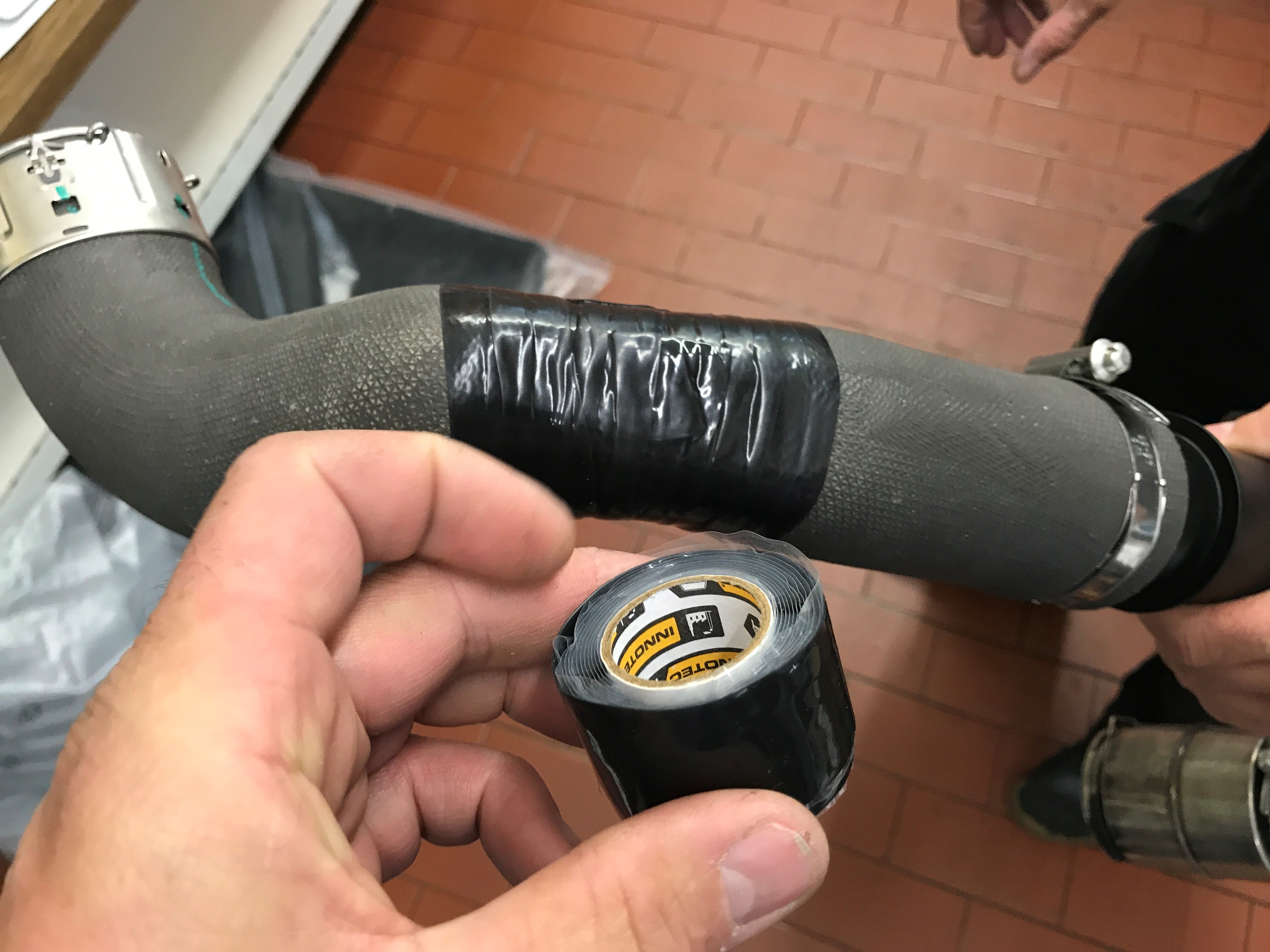 Black Bull Tape - Verbinden & Schützen - Innotec Produkte - Produkte ...