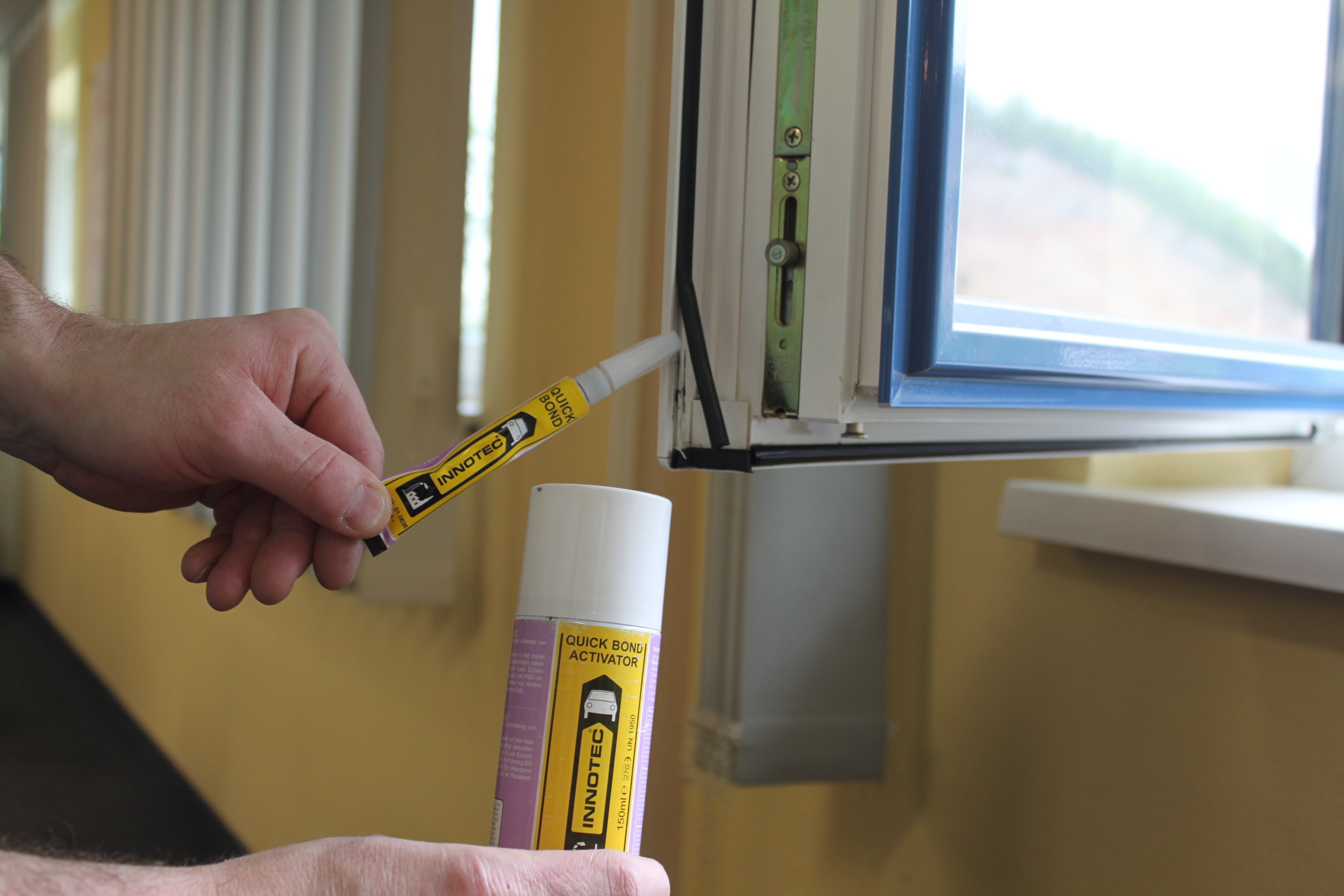 Quick Bond Activator - Produkte - Innotec Österreich